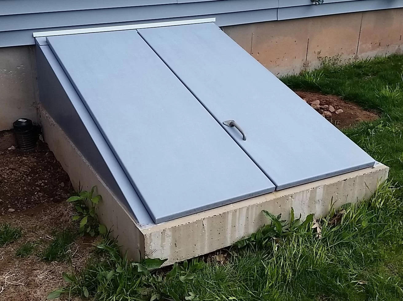 Secure Basement Access: Bilco Doors Installation & Waterproofing ...